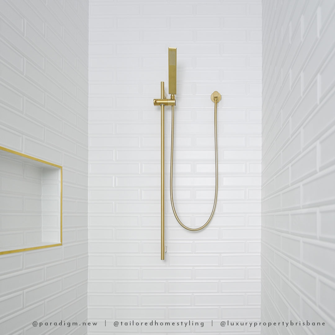 Ryla brushed brass shower rail| buy online | 60 + brass products