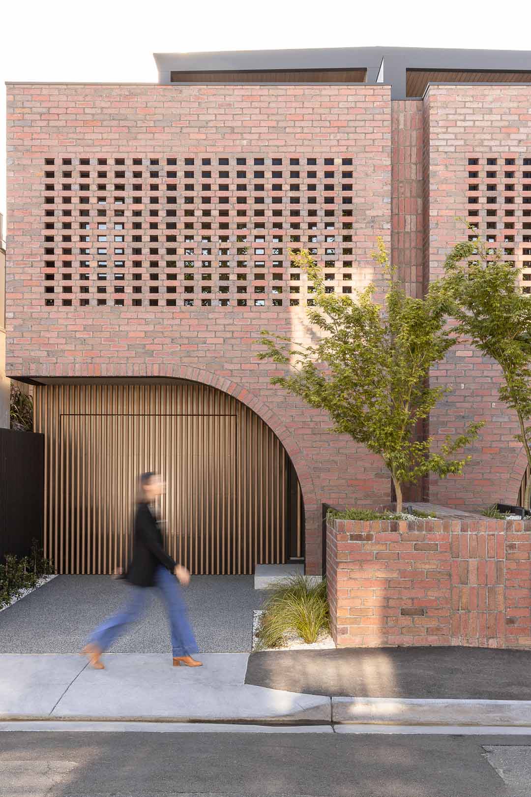 Industrial Interior Design That Encapsulates Inner-City Decadence ...