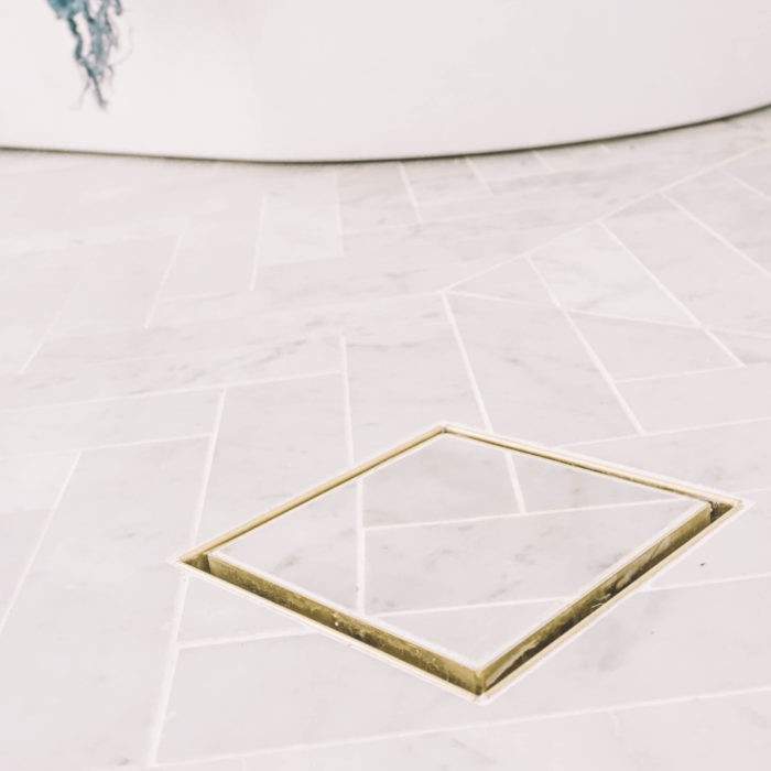 Pixi brushed brass tile insert floor waste (2021) | ABI | 10 Years Warranty