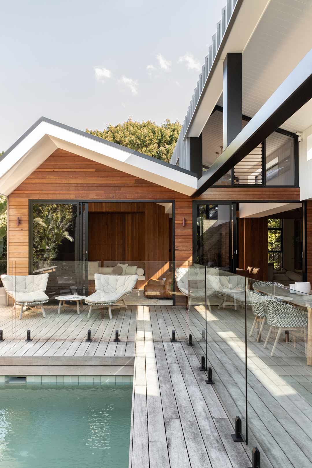 Shelley Craft's Pacifico House Reinvents Coastal Living With An ...