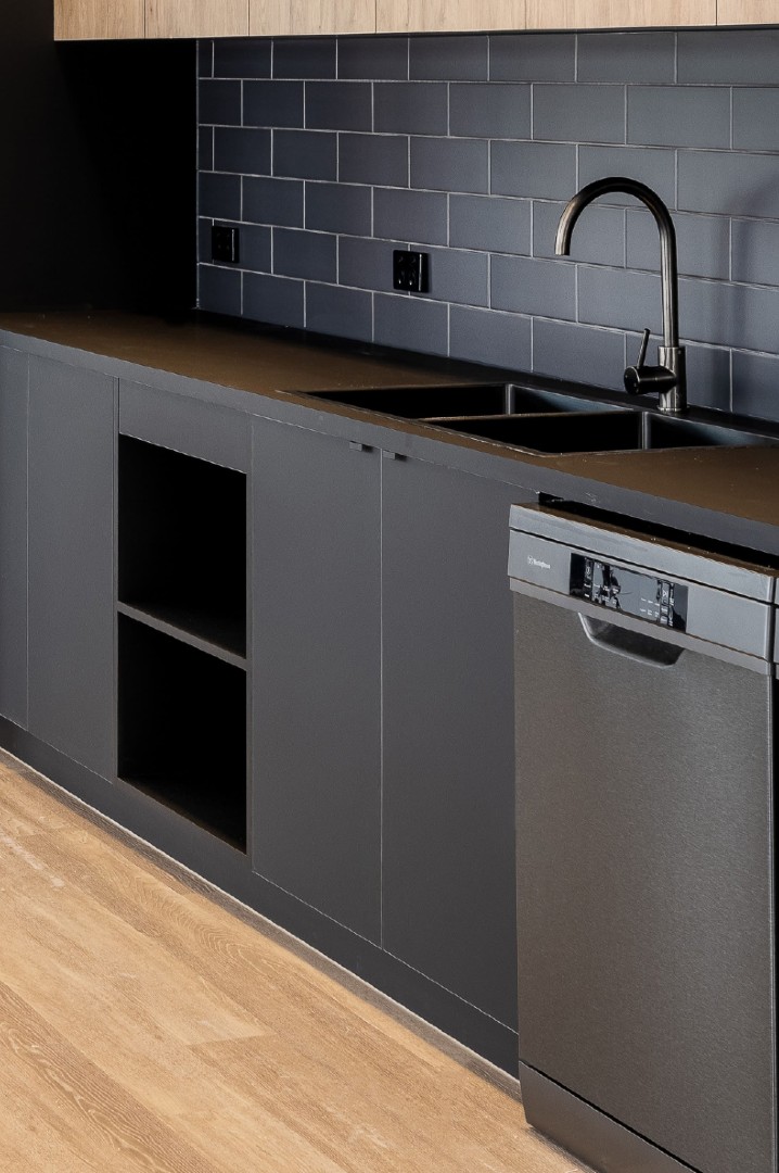 OUR GUIDE TO PAIRING TILES WITH ABI TAPWARE COLOURS | ABI Interiors